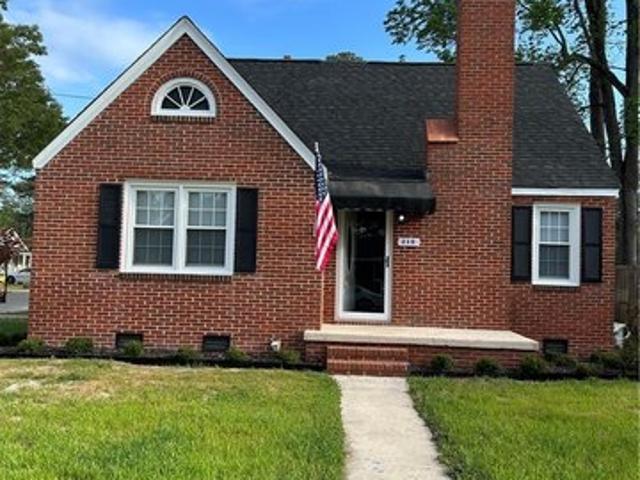 210 W 21st St N, Lumberton, NC 28358