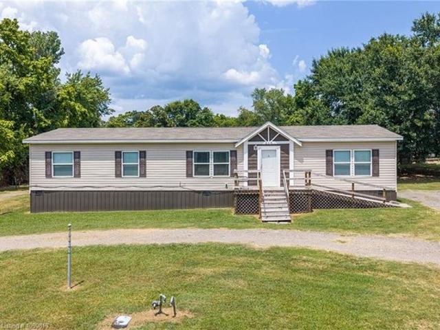 210 W 2nd St, Mulberry, AR 72947