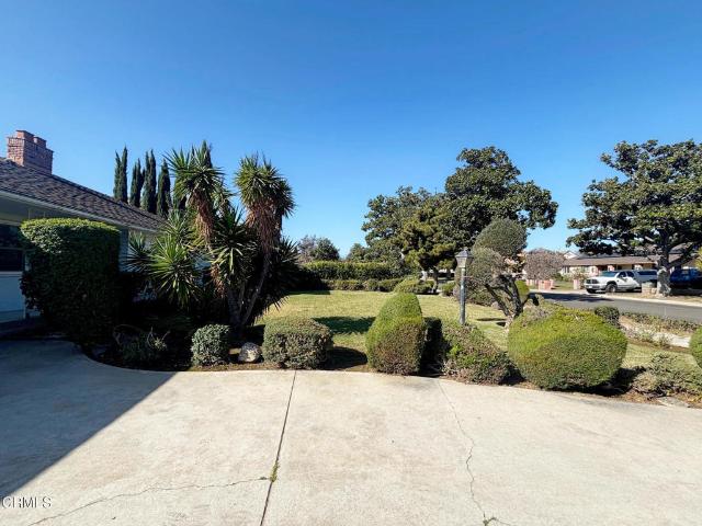 210 W Woodruff Avenue