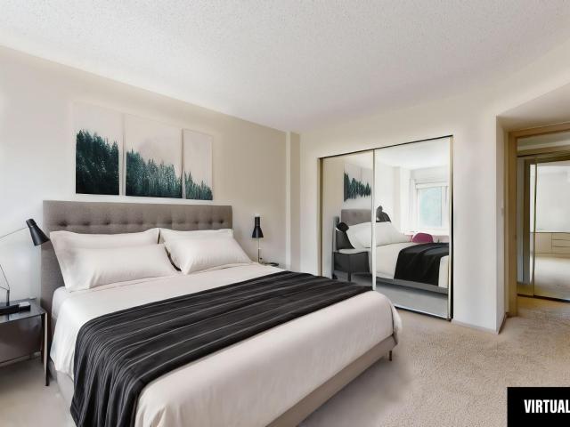 210 W Grant St # 204