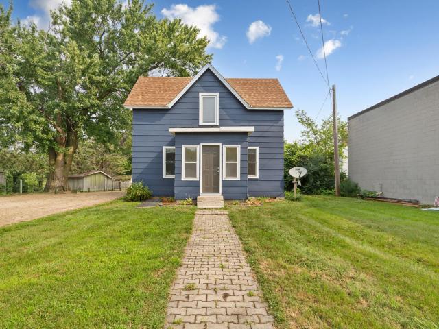 210 W Holly Street
