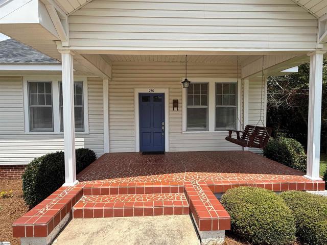 210 W Maple Street