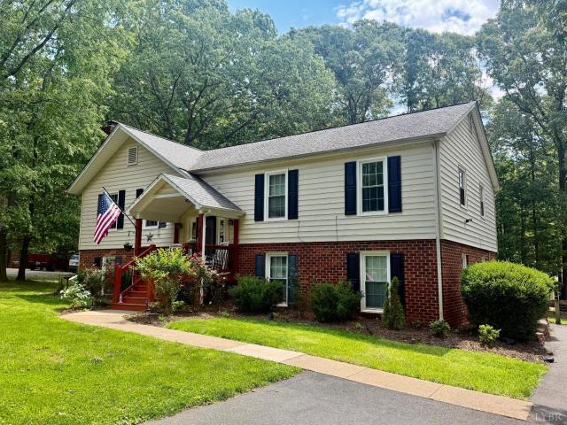 210 Woodville Drive