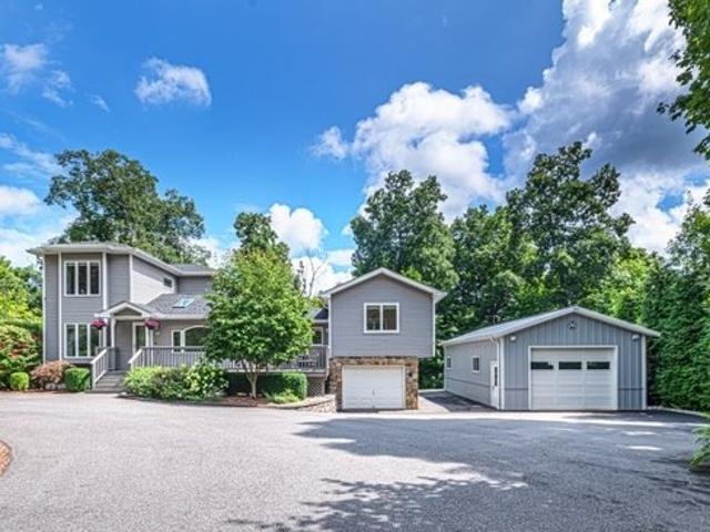210 Wawayanda Rd, Vernon, NJ 07422