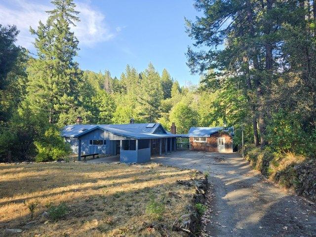 210 Walker Creek Rd, CA 96086