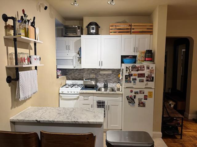 210 West 16th Street, Unit 1G | Compass