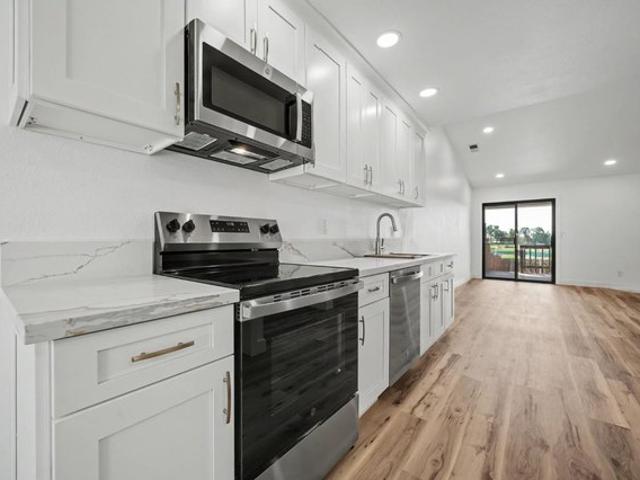 210 Westview Dr, Jackson, CA 95642