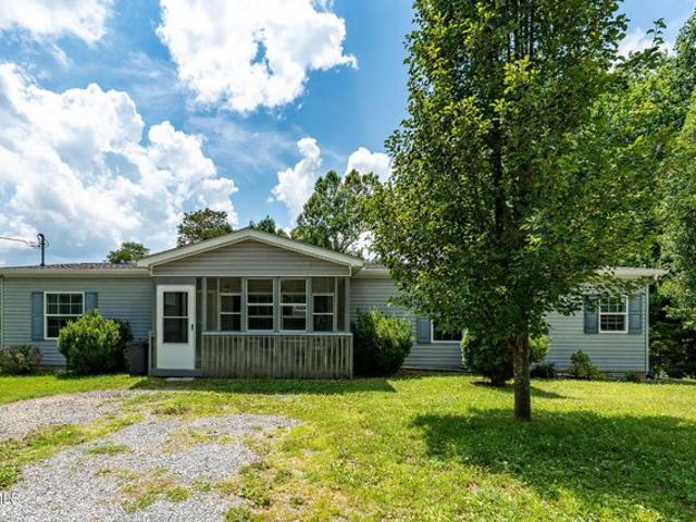 210 Whitaker Rd, Jonesborough, TN 37659