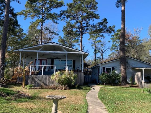 210 Willow Bend, Onalaska, TX 77360 | MLS #16010 | Compass
