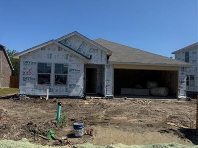 210 Teton St, Greenville, TX 75402