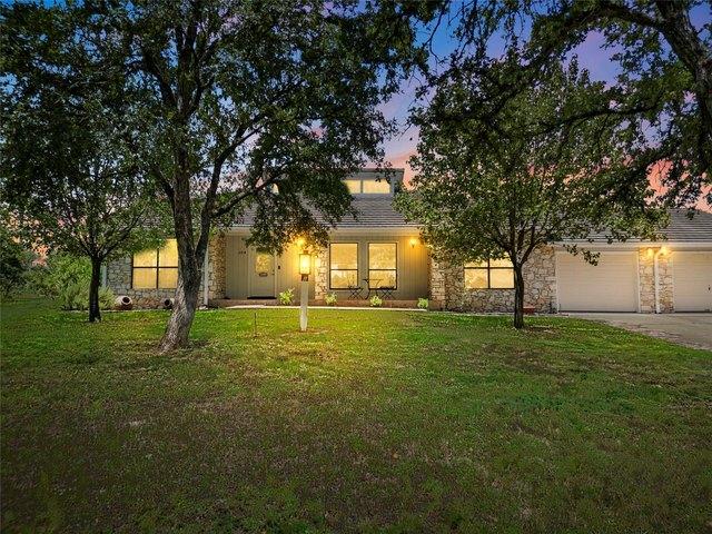 210 Tee off Unit B, Horseshoe Bay, TX 78657
