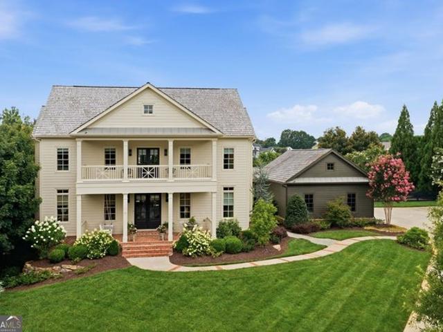 210 Tifton Ln, Roswell, GA 30075