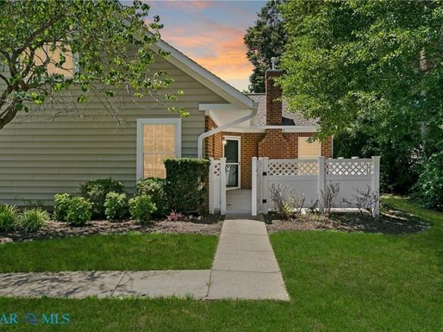 210 Timberline Loop, Yorktown, VA 23692