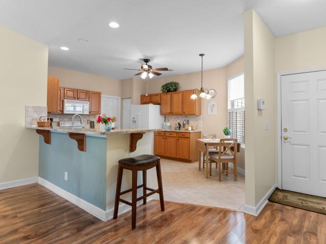 210 Vermillion Dr