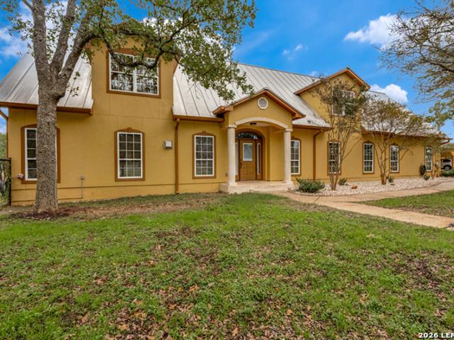 210 Yucca Cnyn