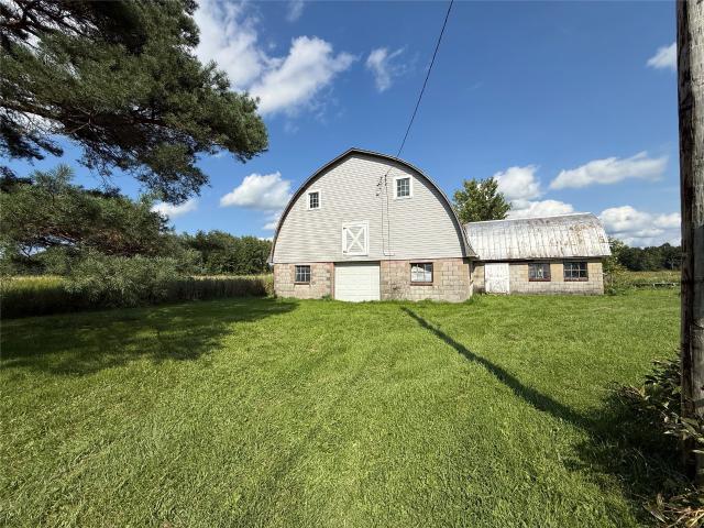 21148 beaver center road