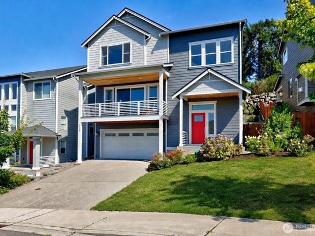2114 NW Rustling Fir Ln, Silverdale, WA 98383