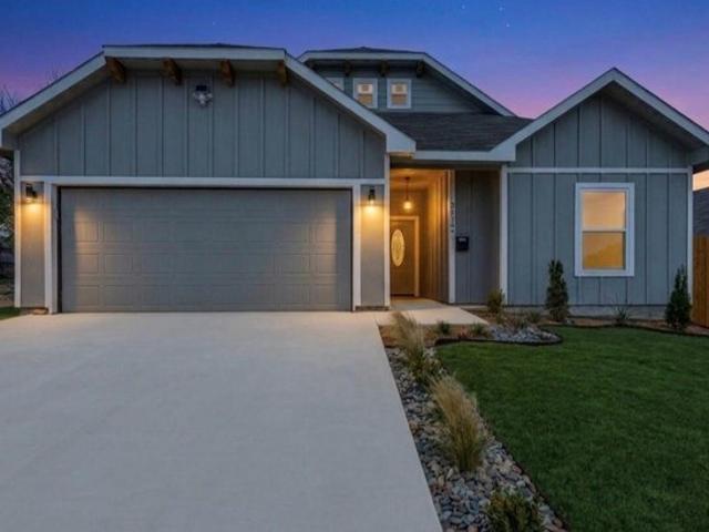 2114 NW 22nd St, Fort Worth, TX 76164