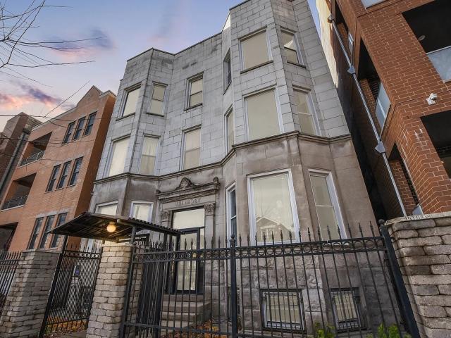 2114 N California Ave, Unit 2, Chicago, IL 60647 | MLS #12625 | Compass