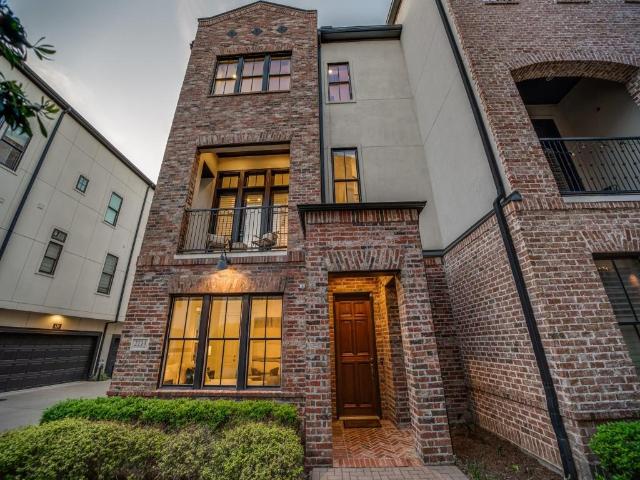 2114 Aylesport Dr, Dallas, TX 75201 | MLS #21200