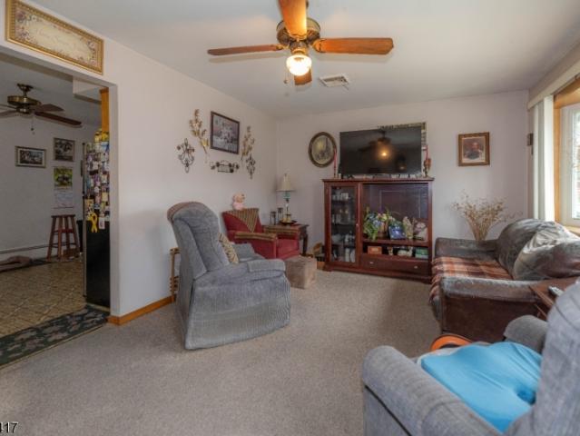 2114 Alberta Ave
