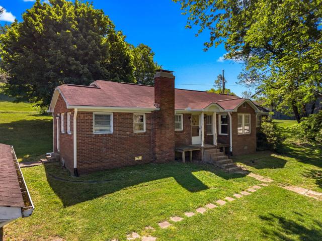 2114 Anderson Bend Road