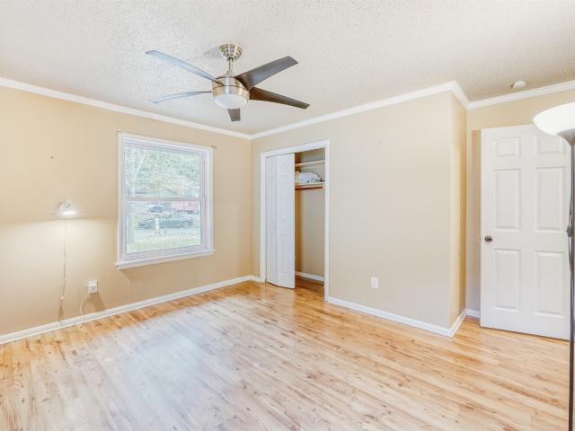 2114 Bel Air Dr, Taylor, TX 76574 | MLS #2627