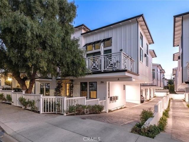 2114 Carnegie Ln Apt C, Redondo Beach, CA 90278