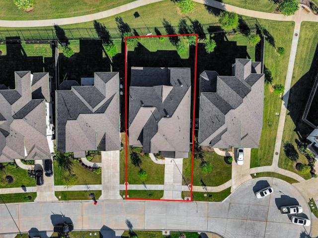 2114 Colonel Flds Dr, Richmond, TX 77469 | MLS #17399 | Compass