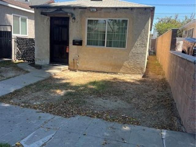 2114 Cowlin Ave, Commerce, CA 90040