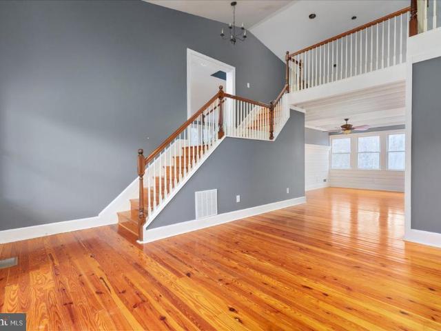 2114 E Lee Highway