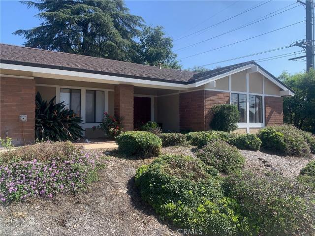 2114 Forbes