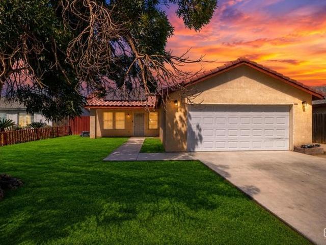 2114 Foxglove Ct, Bakersfield, CA 93304