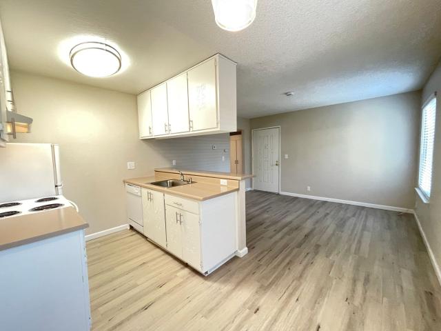 2114 H Street, Sacramento