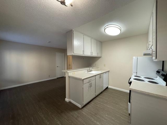 2114 H Street, Sacramento