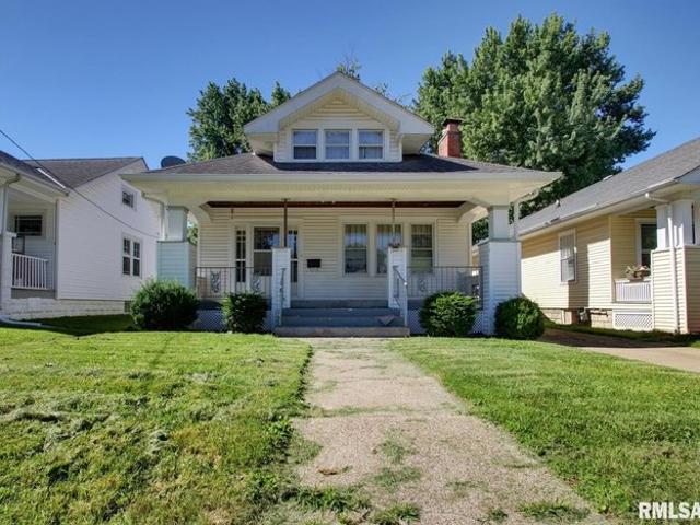 2114 Hampshire St, Quincy, IL 62301