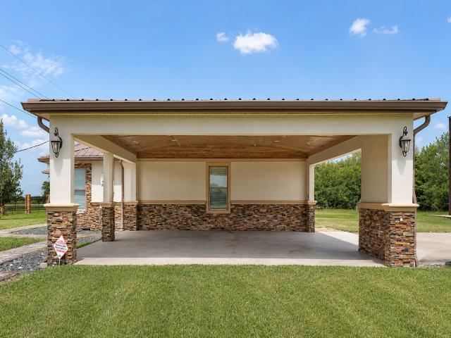 2114 Penny Lake Drive