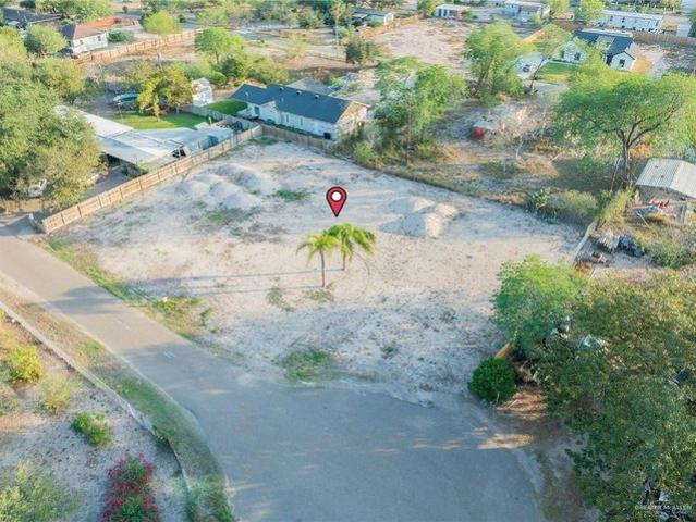 2114 Polk Ave N, Mission, TX 78573