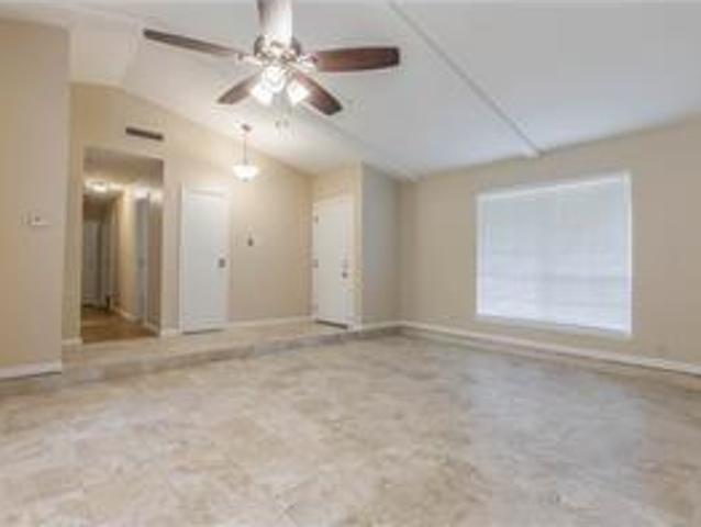 2114 Richwood Drive