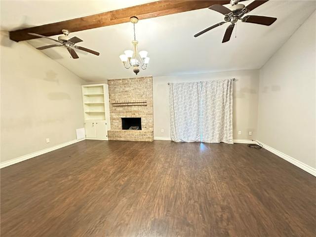 2114 Saint Charles Drive