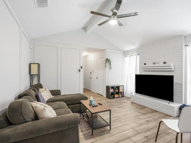 2114 Valleywood Drive