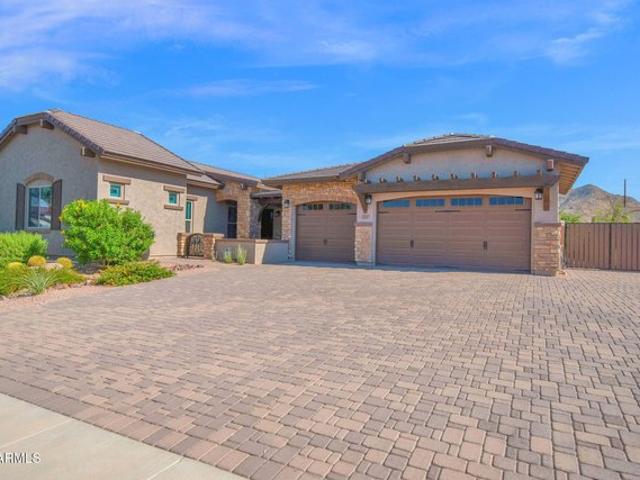 21153 E Starflower Dr, Queen Creek, AZ 85142