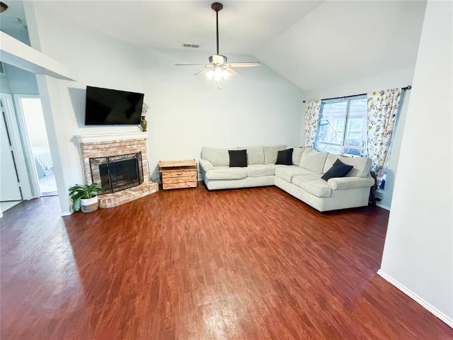 2115 Meadowview Drive