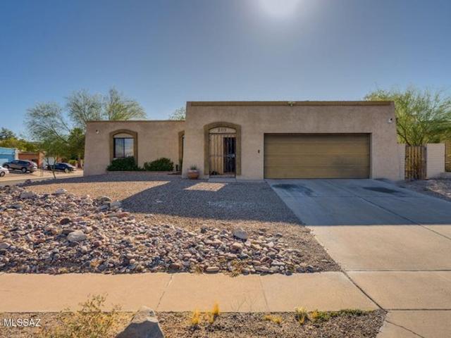 2115 N Tanglewood Pl, Tucson, AZ 85745