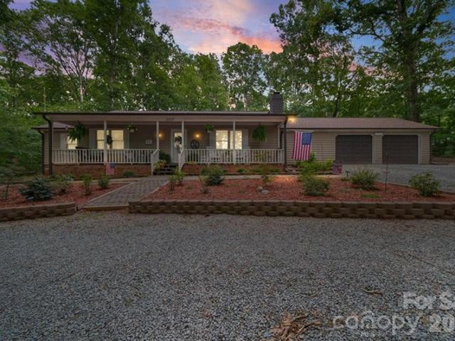 2115 Acorn Ln, Monroe, NC 28112