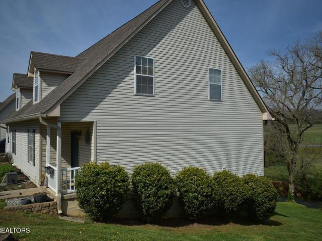 2115 Creekside Way