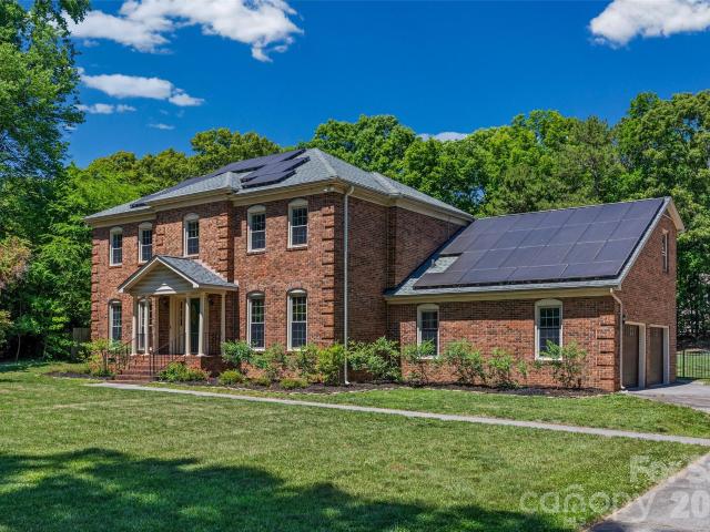 2115 E Providence Drive