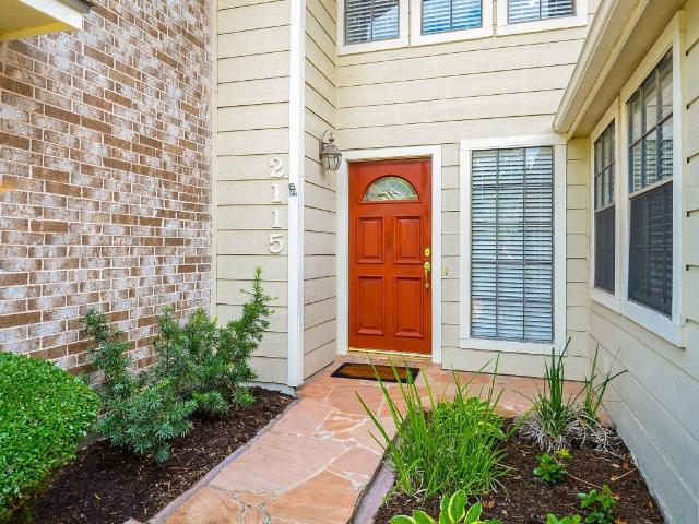2115 Echo Ridge