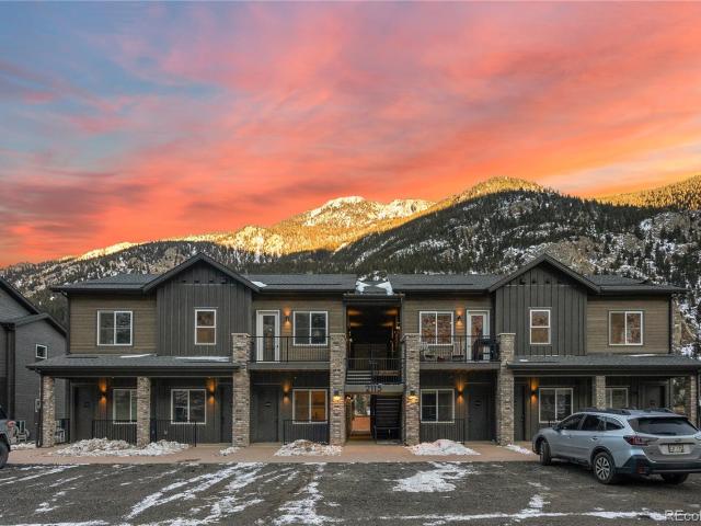 2115 Hummingbird Way # 103