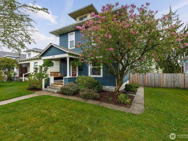 2115 Rockefeller Ave, Everett, WA 98201 | Compass